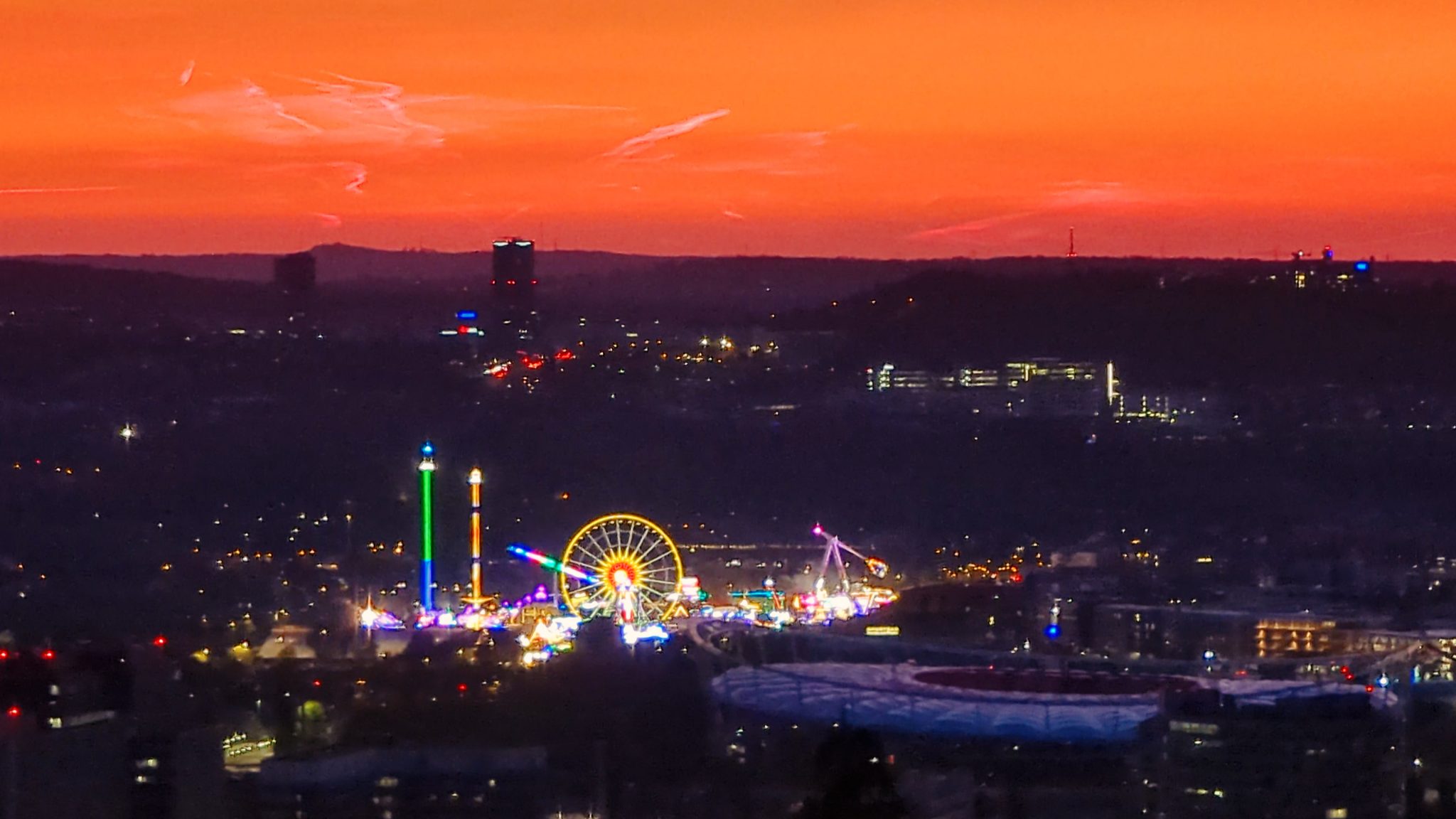 Wunderschönes Stuttgarter Frühlingsfest 2025: Alle Infos zu ...